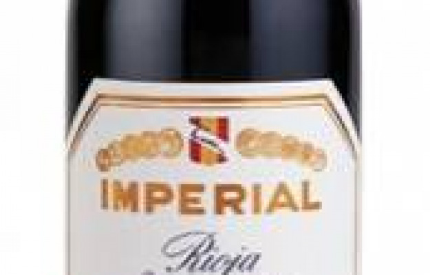 È LO SPAGNOLO RIOJA IMPERIAL GRAN RESERVA 2004 DI CUNA (COMPAÑÍA ...