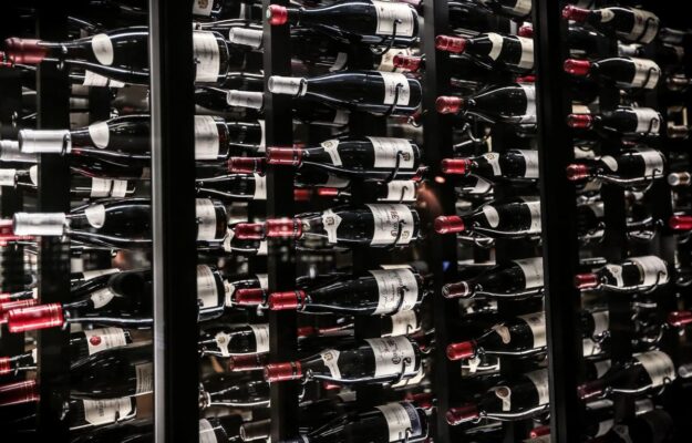 2024 to forget for fine wines: loss closing around double digits for ...